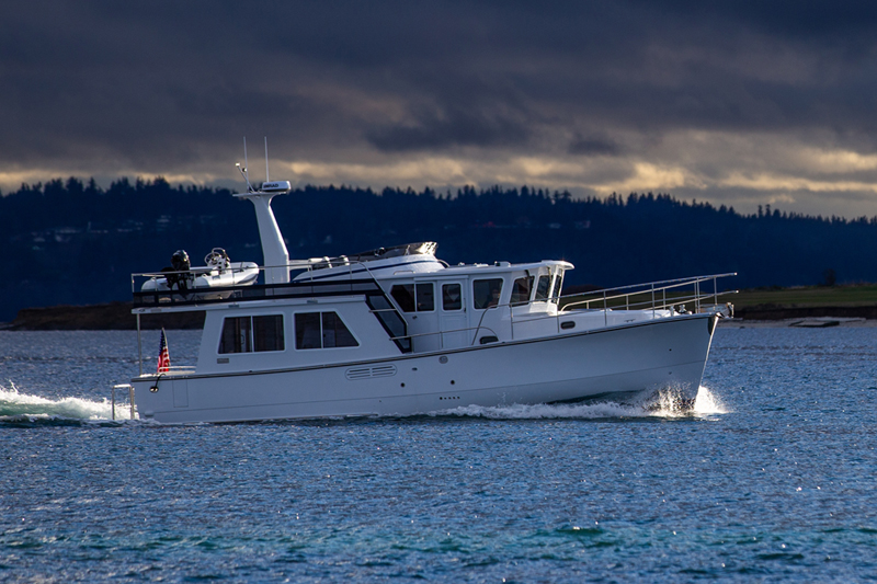 43 Pilothouse Exterior Gallery - Helmsman