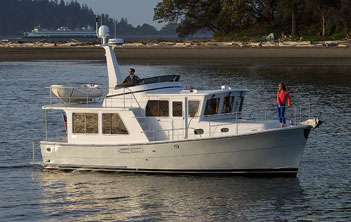 Helmsman Trawlers: Superbly Crafted Trawler Yachts & Boats for Sale